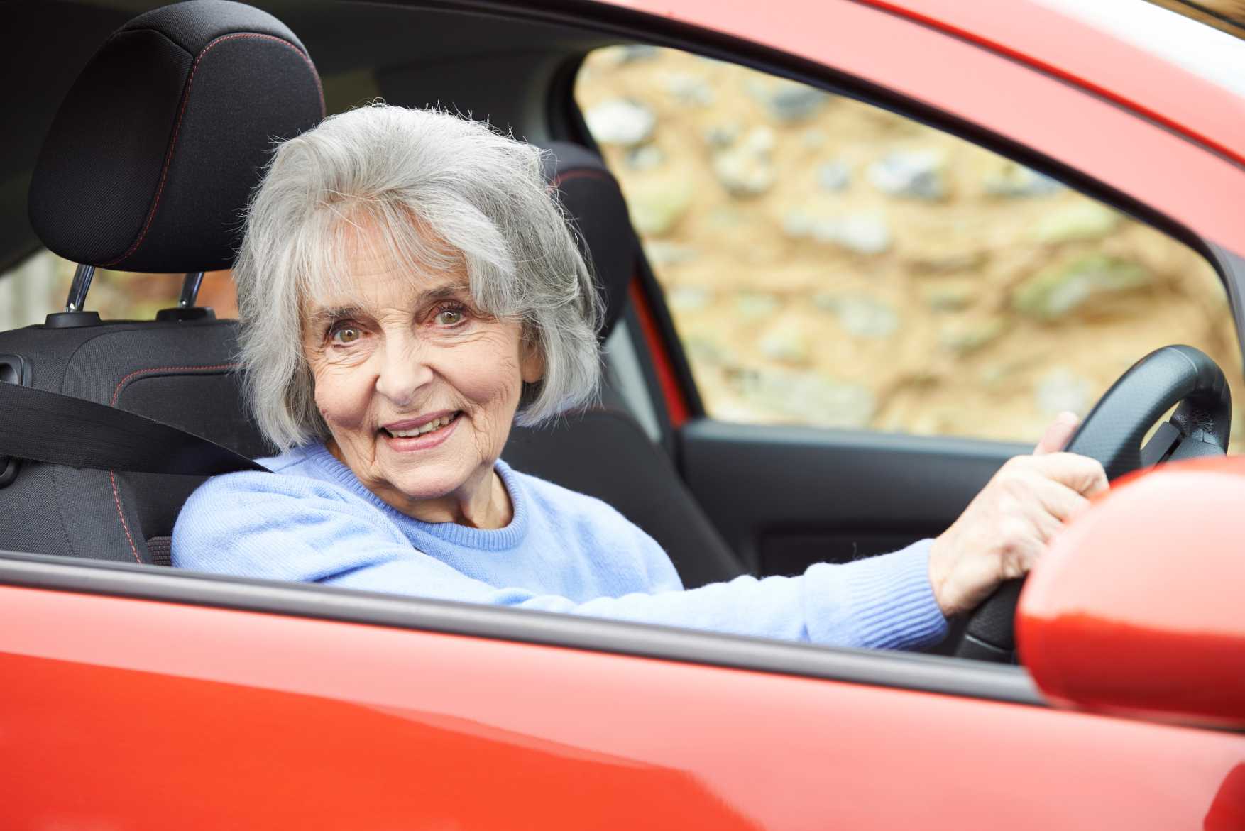Safe Driving for Seniors: How to Keep Your Confidence on the Road ...